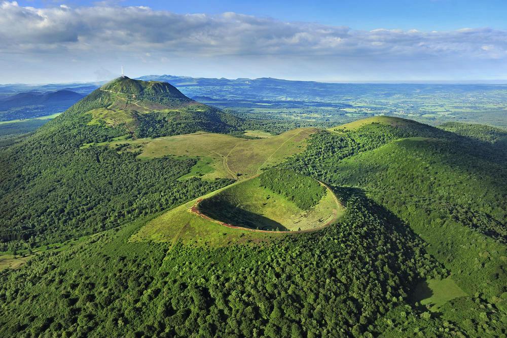 Bezoek de vulkanen buiten de stad Clermont-Ferrand